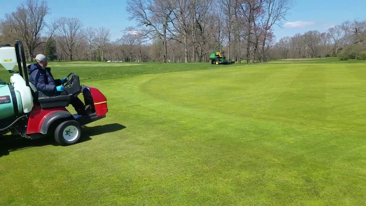 Golf Course Maintenance-Fertilizer Application - YouTube