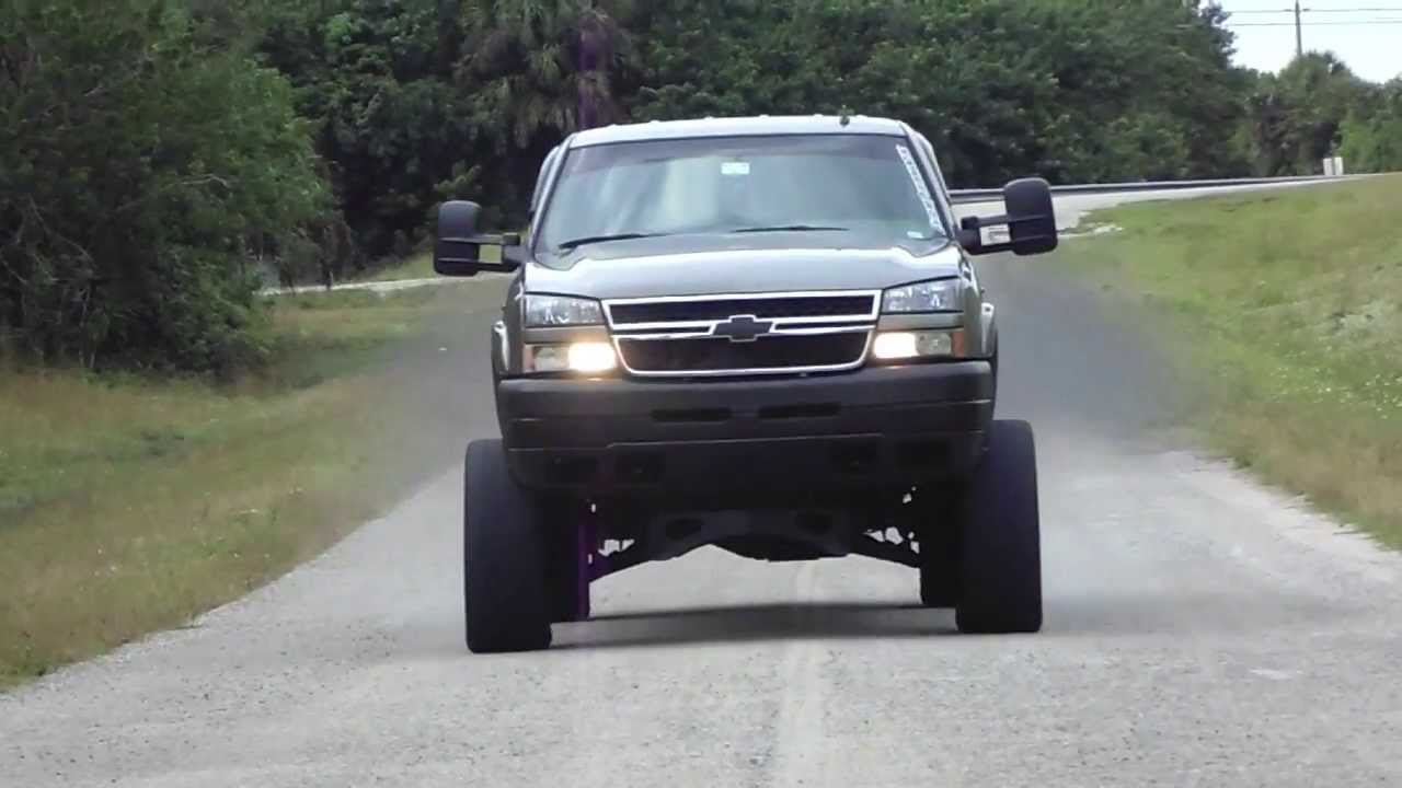 Chevy lbz duramax - YouTube
