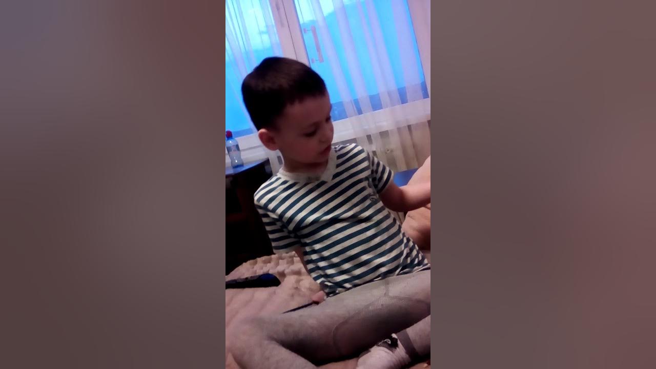Прикольный парень - YouTube