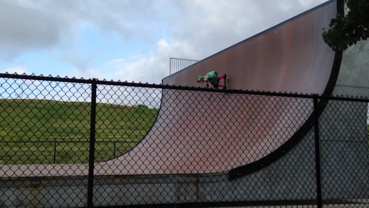 Everybody shredding at Collin grahams birthday party at mount trashmore ...