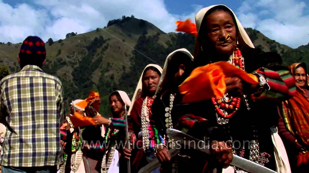 Rung tribals of Pithoragarh celebrate Kangdali Festival - YouTube