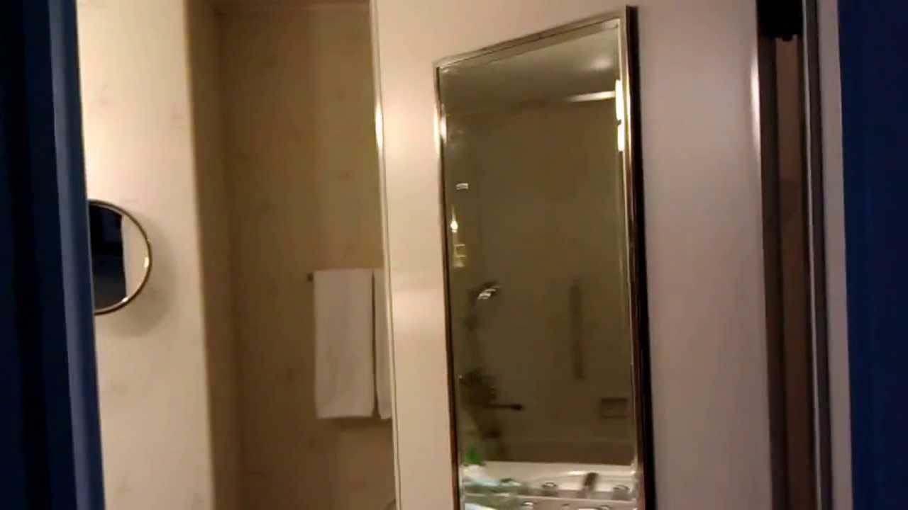 Buildings sway after earthquake - Japan 3-11-11 Earthquake Shinjuku ...