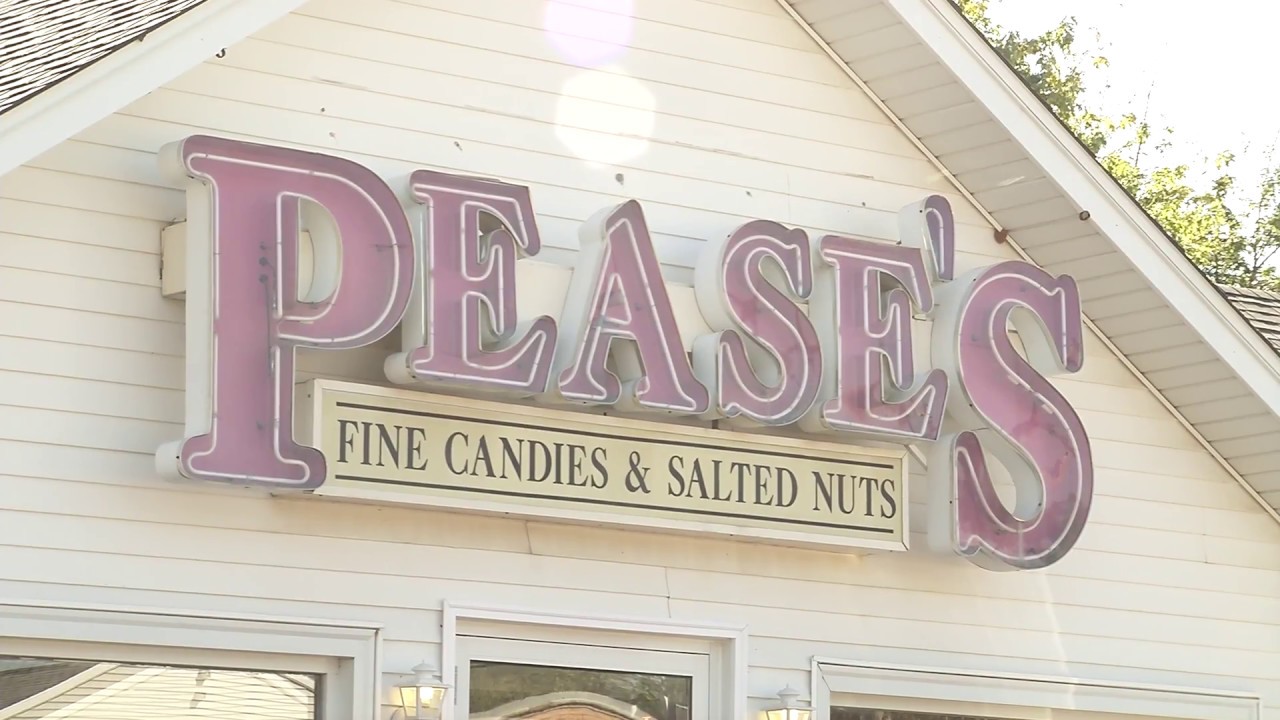 Pease's Candy Shop 100 Years Springfield, Illinois - YouTube