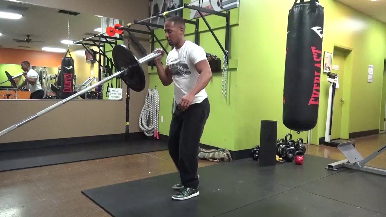Landmine Reverse Lunge Press - YouTube