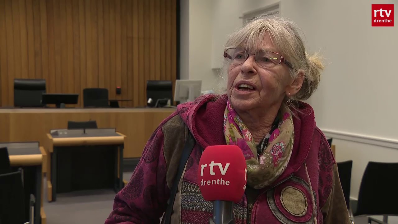 Oma van Sharleyne reageert op de uitspraak - YouTube
