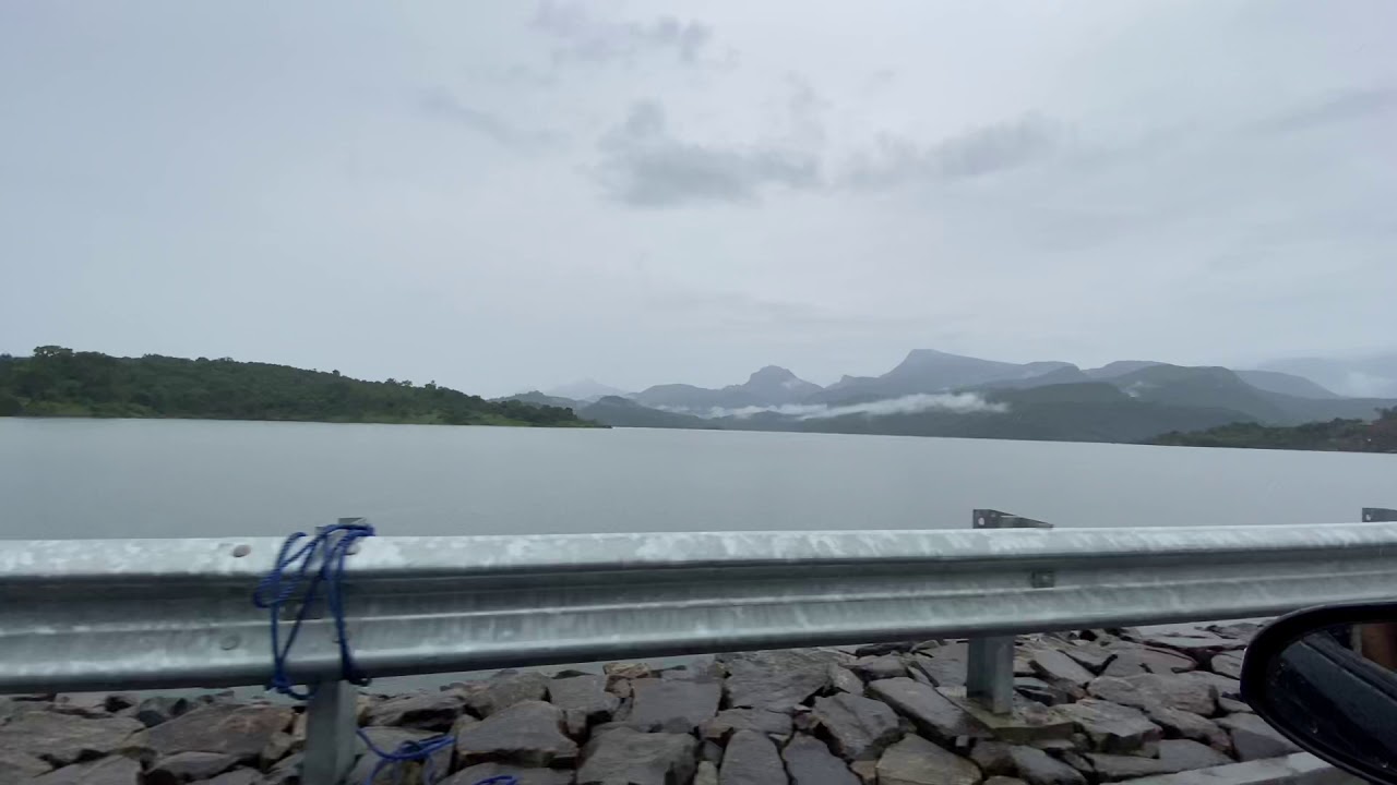 Kaluganga Dam spilling - January 2021 - YouTube
