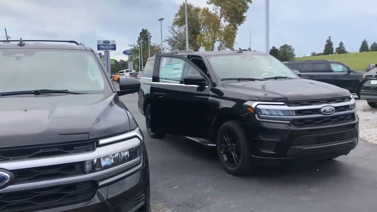 The All New 2022 Black Accent Package XLT Expedition Max-2022 Ford ...