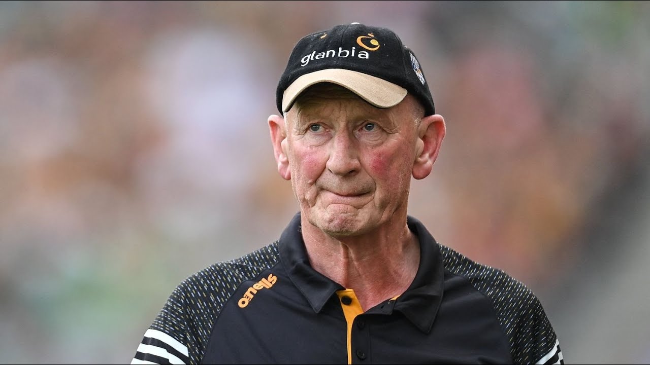 End of an era as Brian Cody steps down from Kilkenny - YouTube