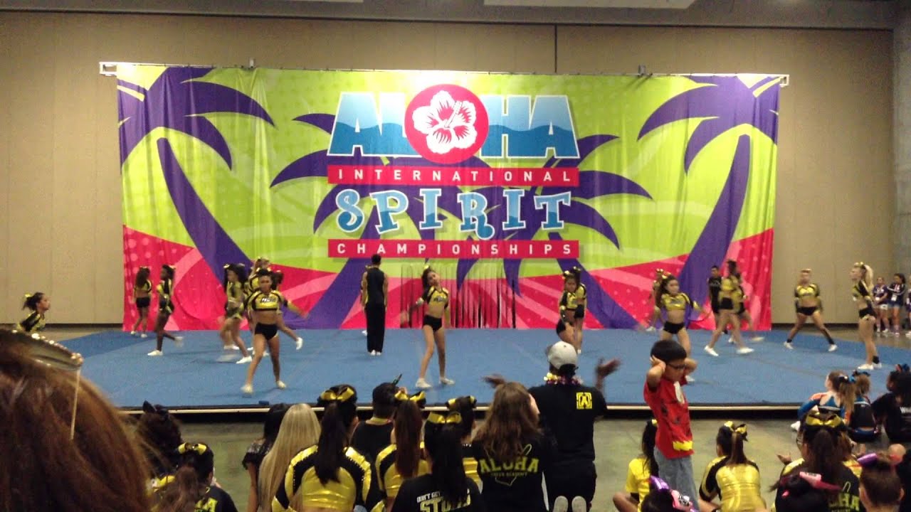 Aloha Cheer Academy Sr. 3 FIERCE - YouTube