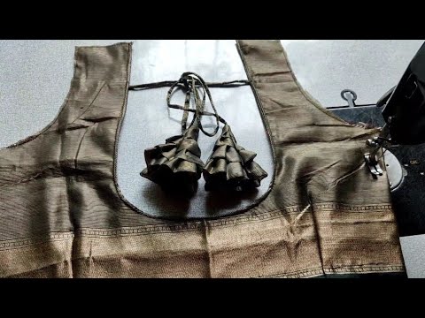 Blouse Back Part Round Neck Stitching || Cutting And Stitching || Round ...