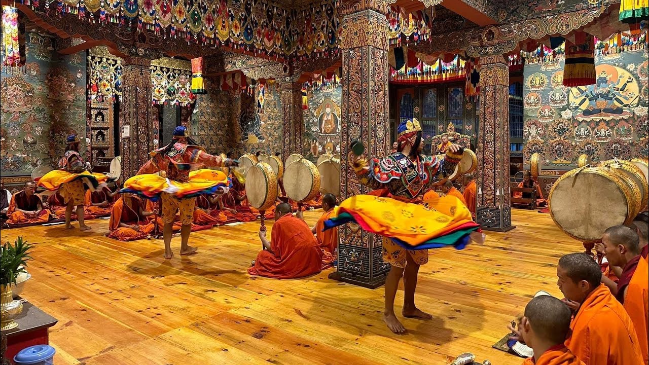 Zhingshi Pema Ngacham || Buddhism | Mask Dance - YouTube