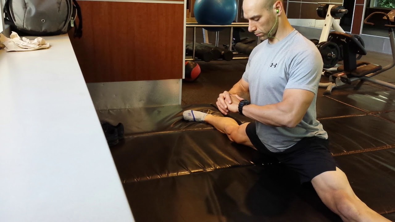 PNF Center Splits - YouTube