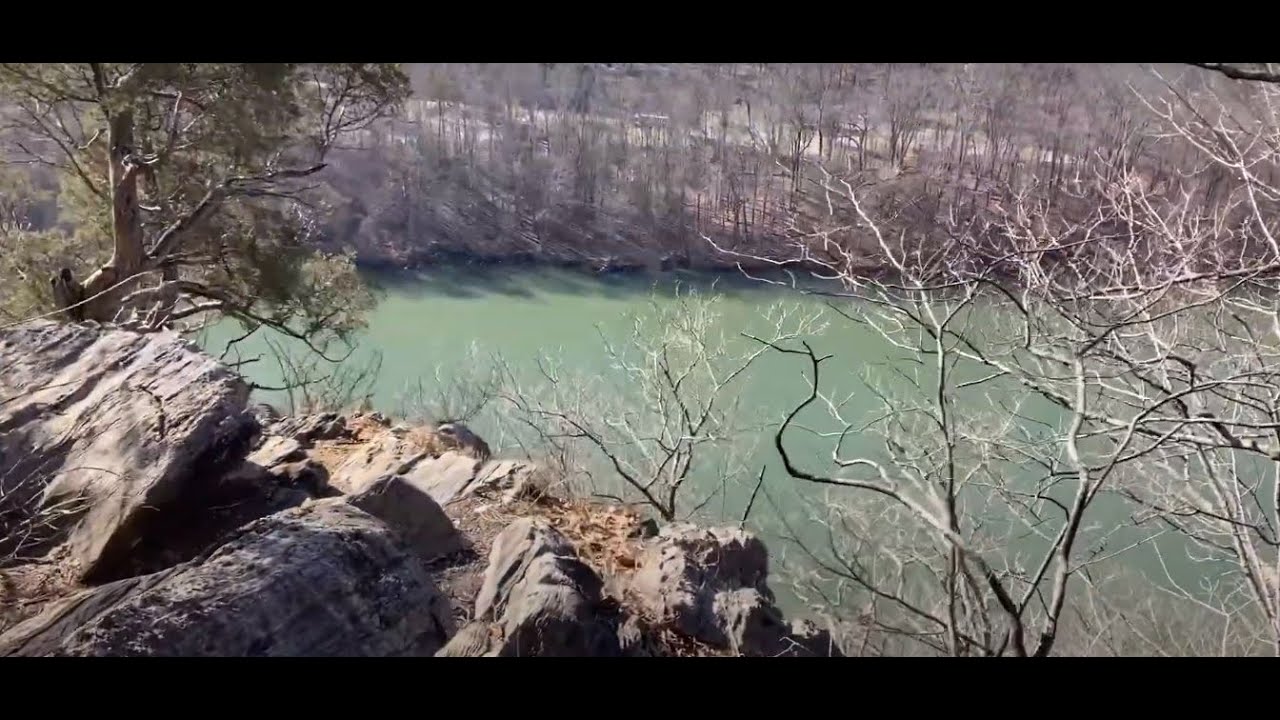 Devil's Backbone Trail Hike Warriors' Path State Park - YouTube