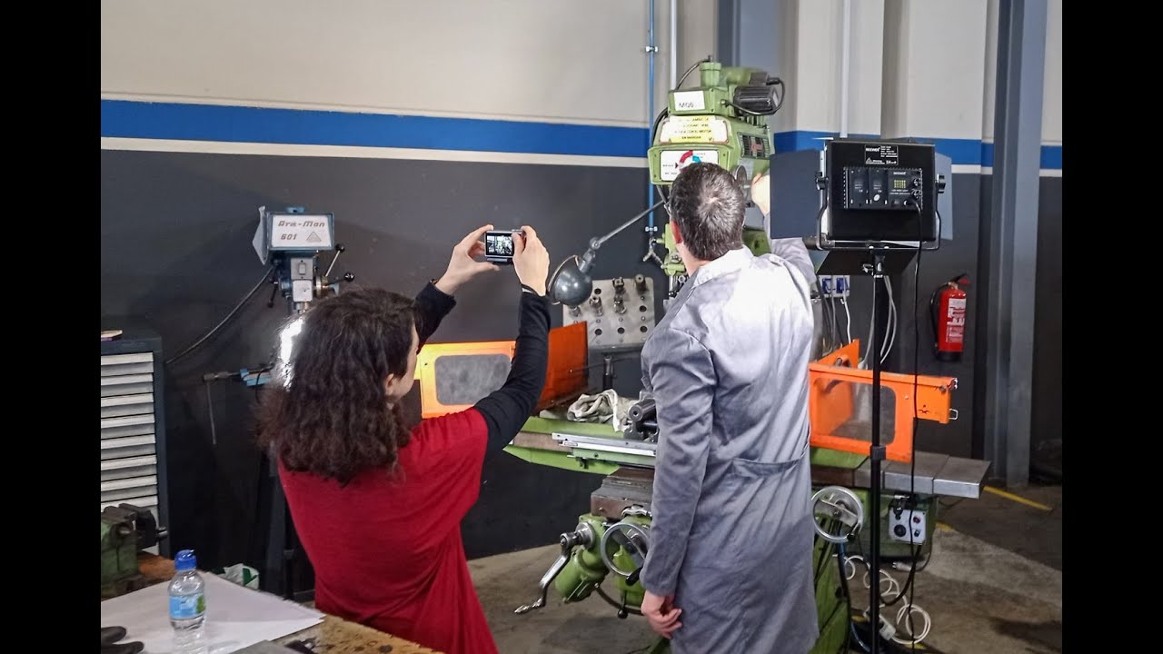 🚨 Nuevo CURSO de procesos mecánicos con FRESADORA - YouTube