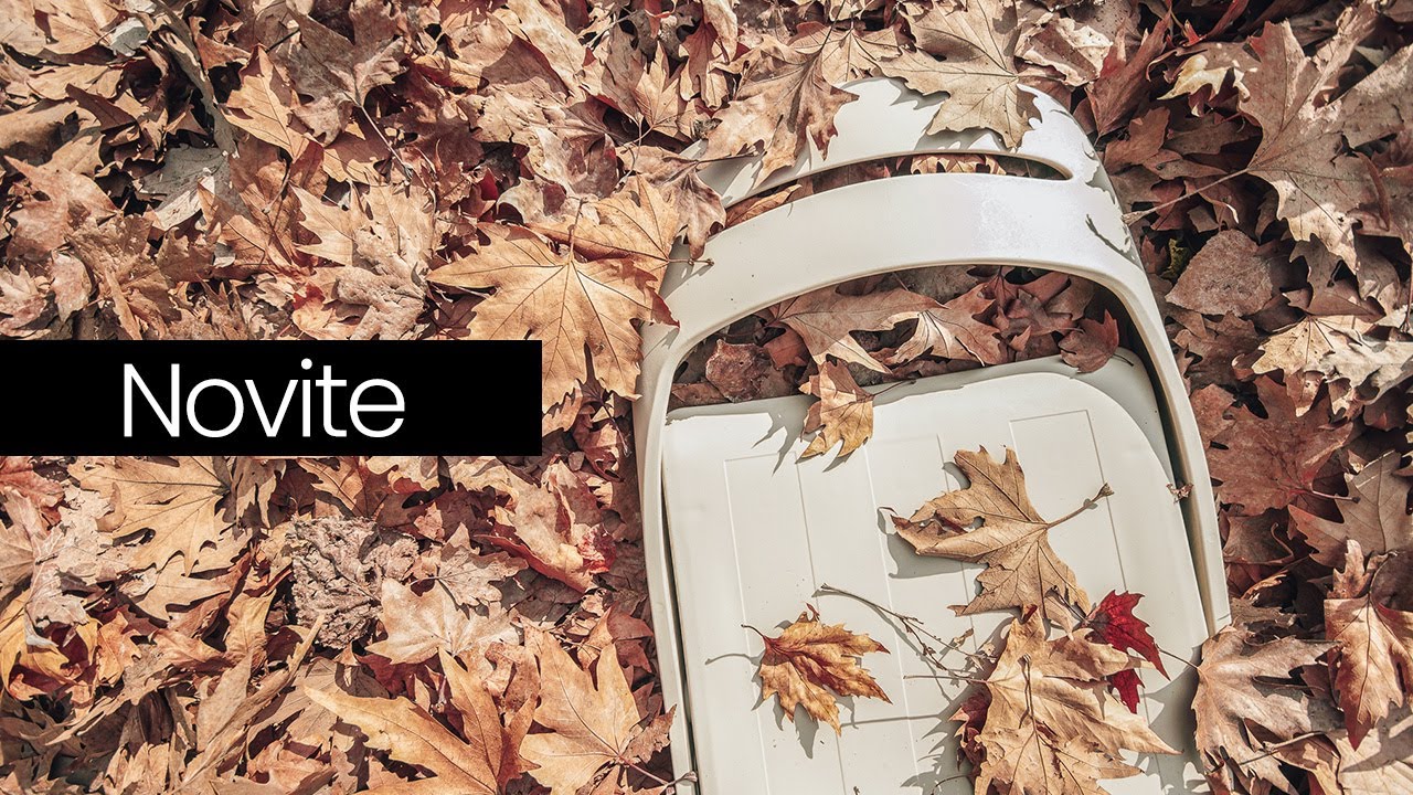 NOVITE – The Revolutionary Folding Chair - YouTube