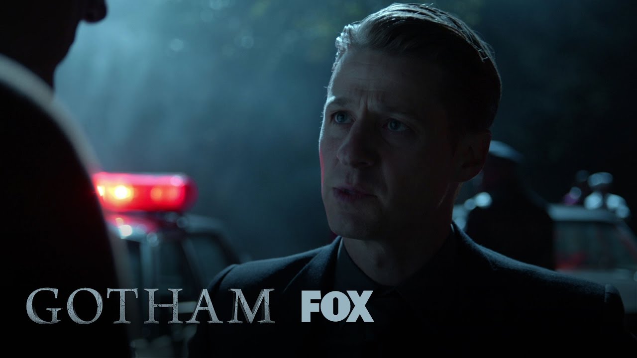 Carmine Falcone Gives Gordon One Day To Find The Suspects | Season 3 Ep ...