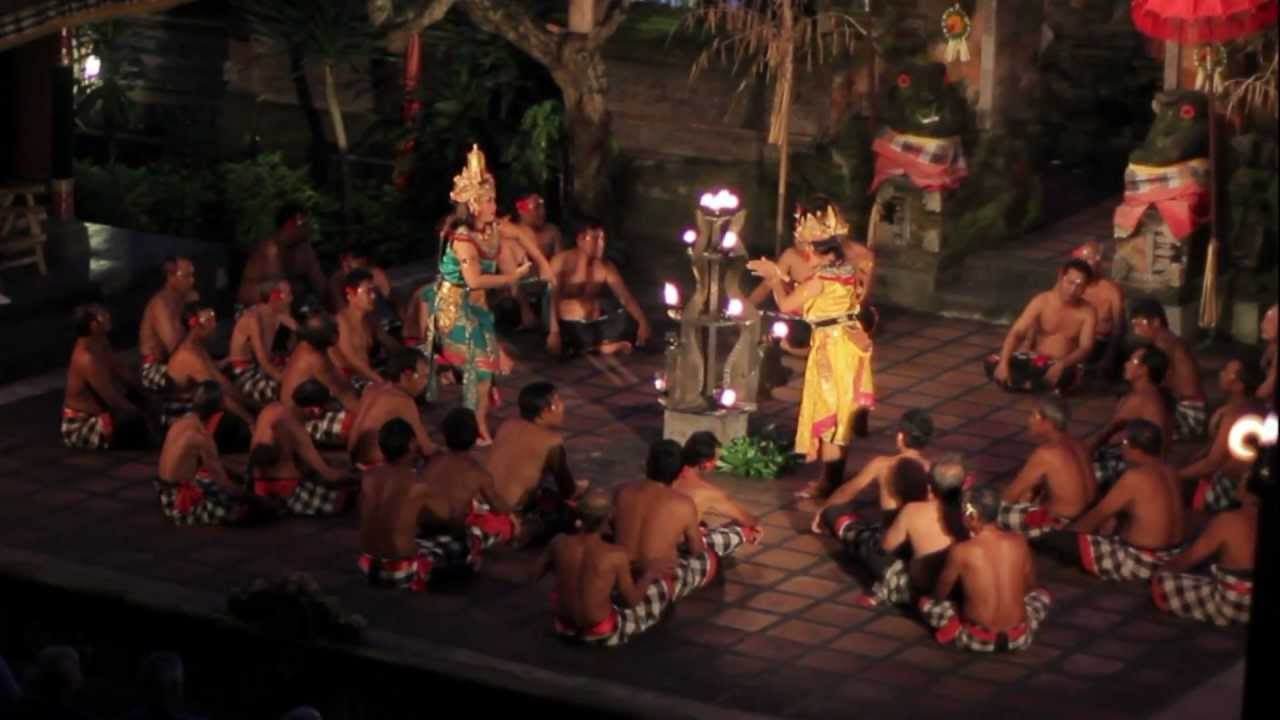 Anatoly Brusilovsky on traditional Indonesian theater - YouTube