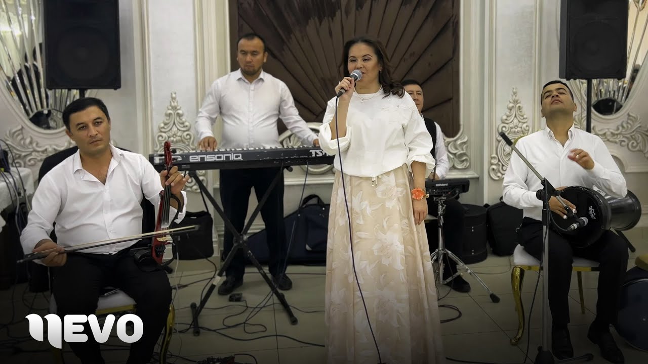 Surayyo Qosimova - Oyning o'n beshi qorong'u (Oqshom to'yxonasida ...