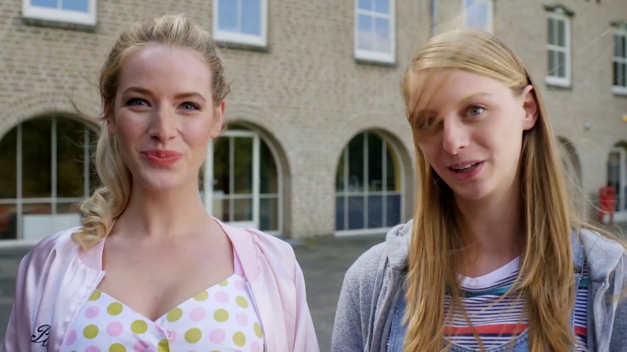 RUNDFUNK S02E01 SC01 WAT ER HELAAS NIET VOORAF GING (NL, FR & EN ...