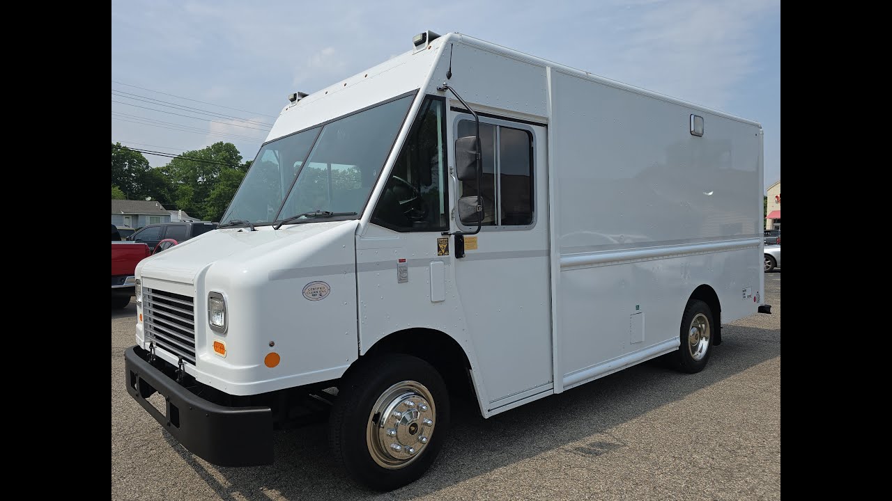2016 Freightliner Utilimaster M-Line Walk-In Step Van Cummins Turbo ...