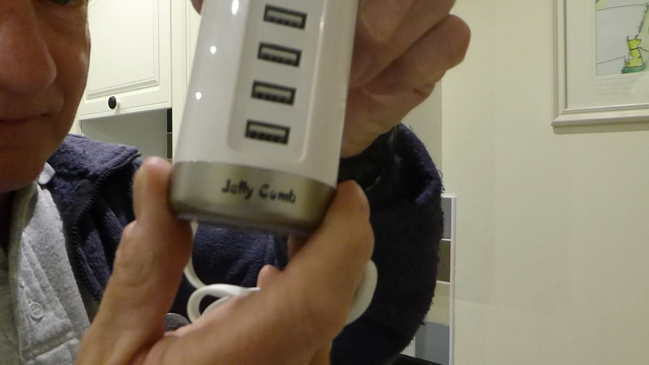 Review of the The Jelly comb 6 port USB desktop charger. - YouTube