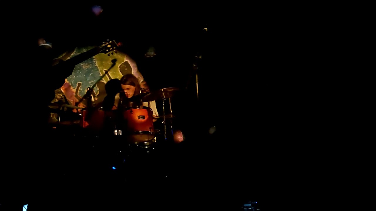 Psychedelic Paint Job - Live at Špajz - Ženski ne - YouTube