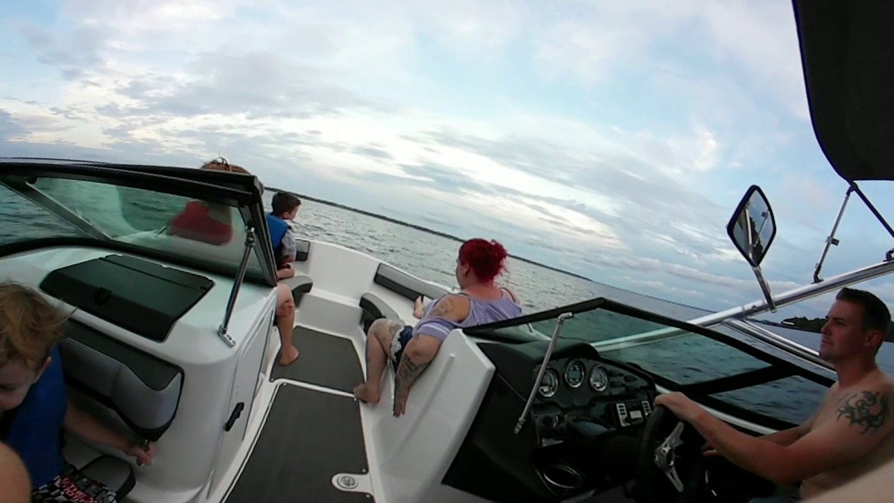 Jet boat 360 view - YouTube