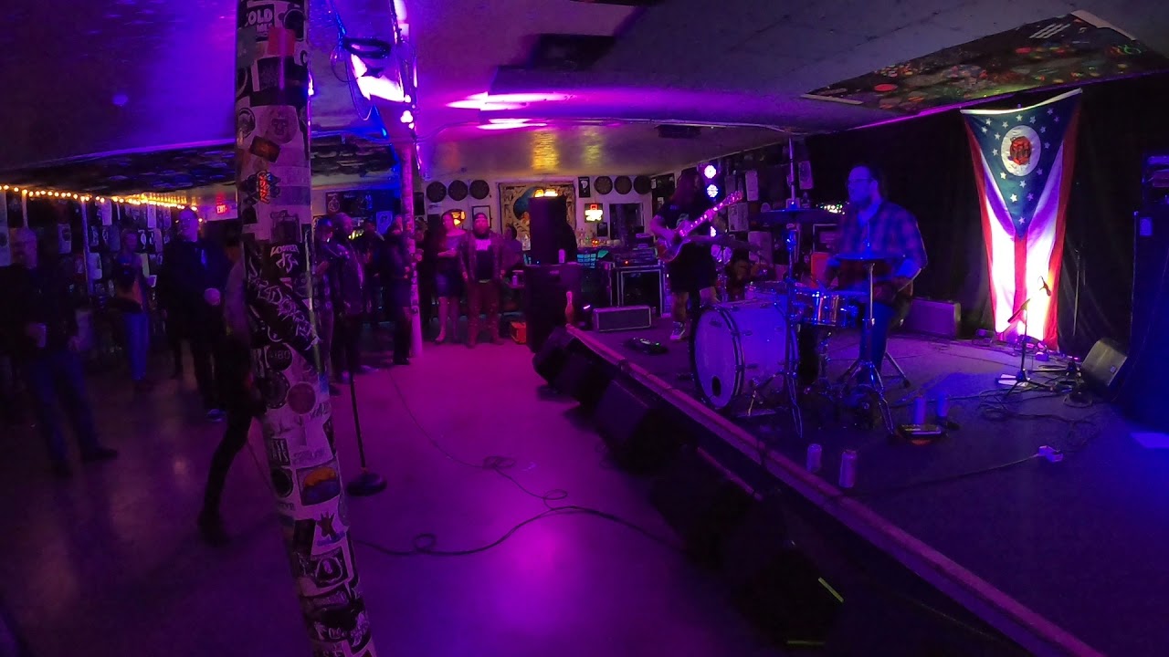 DAGGRS live 2021-12-31 Westside Bowl, Youngstown, OH - YouTube