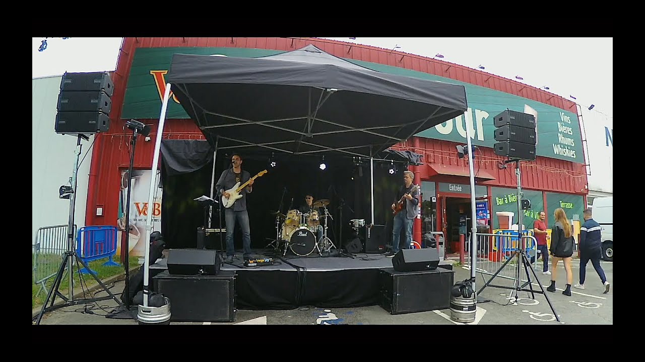 Outland Blues Band // Live @ V and B Maurepas - YouTube