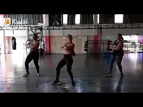 "Combate " Zumba - YouTube