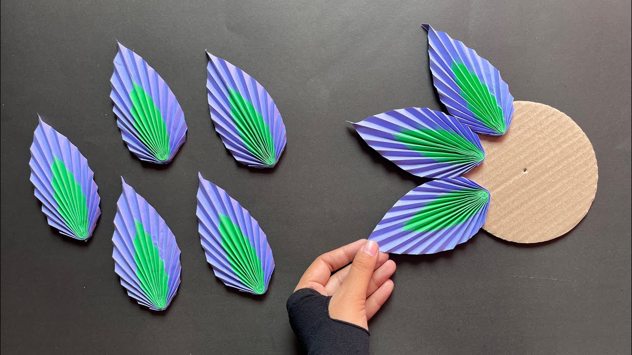 Beautiful paper flower wall hanging | easy and simple wall hanging ...