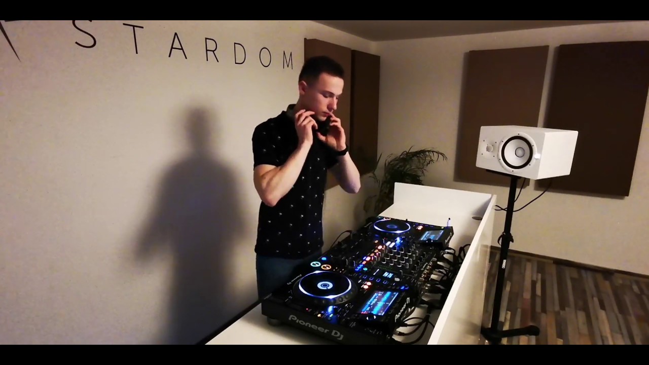 Dj Potter - PROMO MIX MARCH 2019 / FUTURE HOUSE MIX / LIVE DJ SET - YouTube