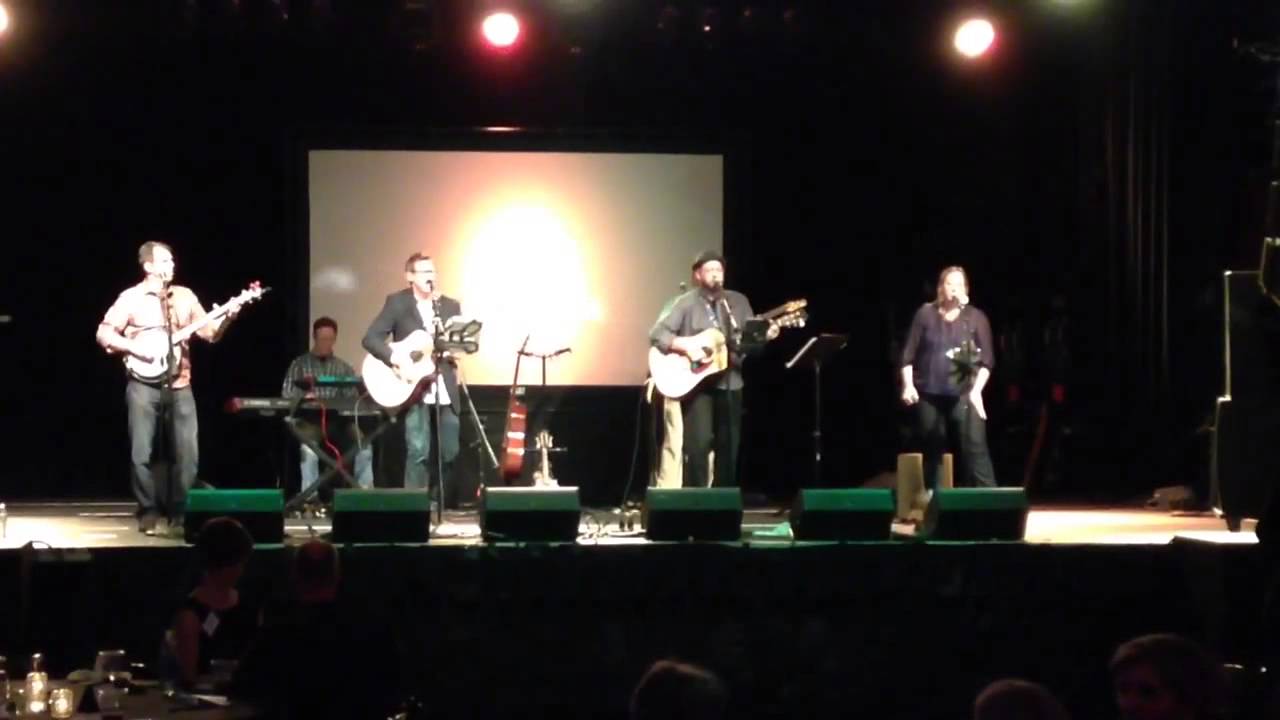 Dead Man's Banjo - Is She Really Goin' Out With Him (live) - YouTube
