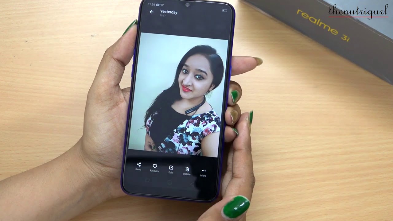 Realme 3i Unboxing - YouTube