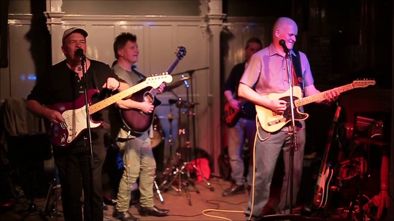 Robert Hokum with The Geoff Garbow Band - Shakey Ground - YouTube