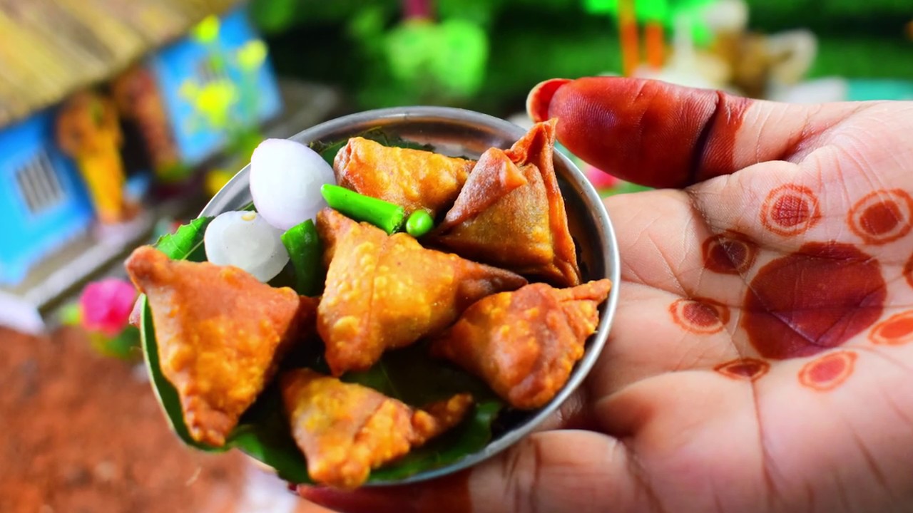 samosa / mini samosa /my mini food / tiny samosa / miniature food ...