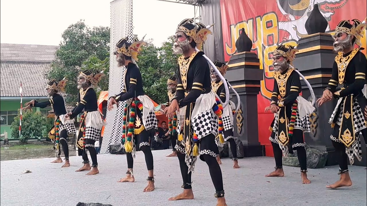 Sendratari Ramayana " ANOMAN OBONG " Krida Sayekti - HUT SMKN 1 PUNDONG ...