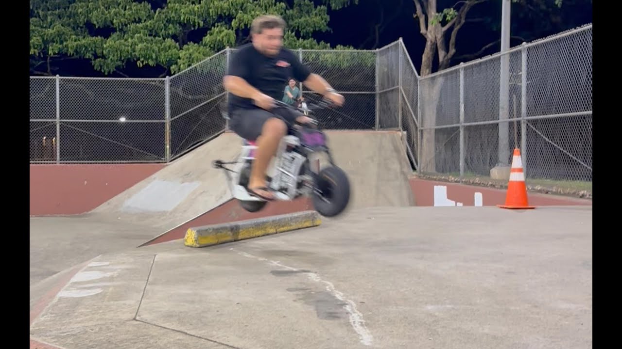 Mini Ebikes Are Absolute Certified Rippers Ebox Dragster - YouTube