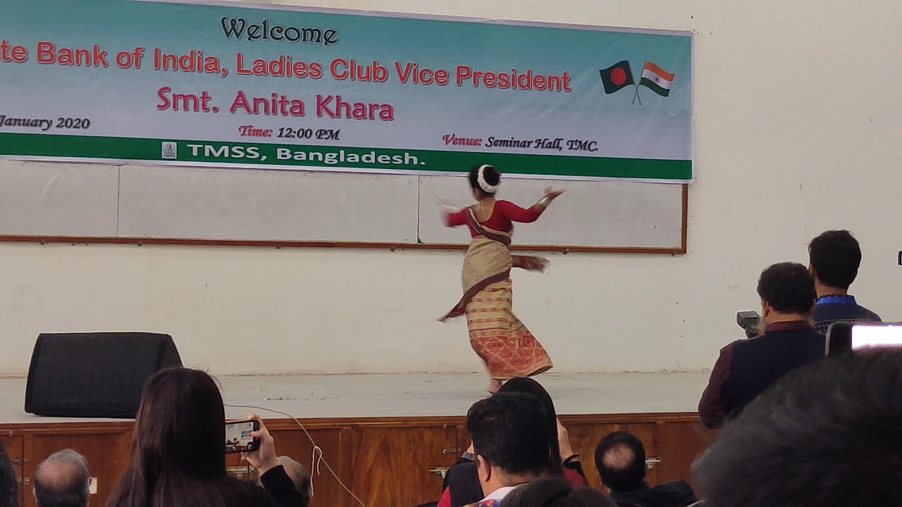 BIHU DANCE AT TMSS MEDICAL COLLEGE HOSPITAL, BOGRA - YouTube