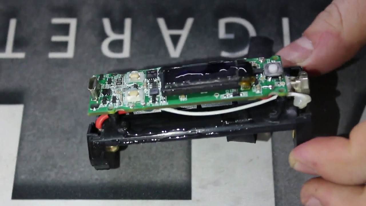 How to disassemble a Vape mod to clean out E-juice - YouTube