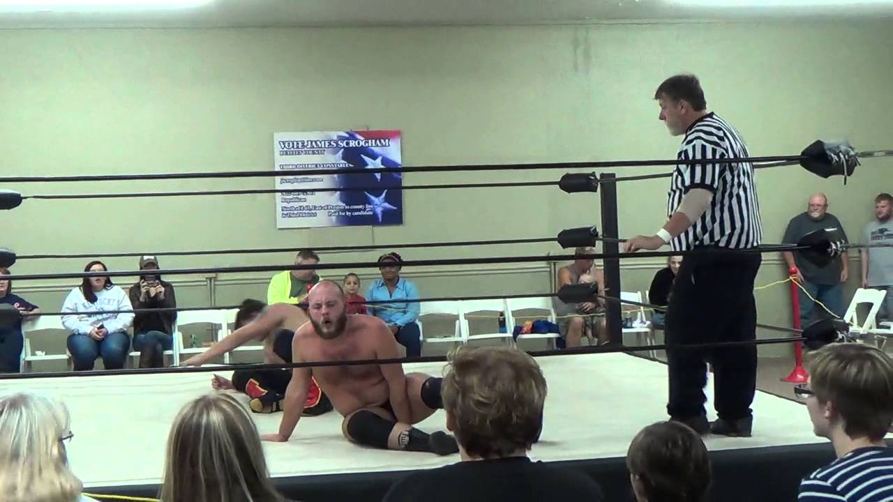 SWE "Friday Night Fights" 10/17/14 Reed Bentley vs. Nick Doepp - YouTube