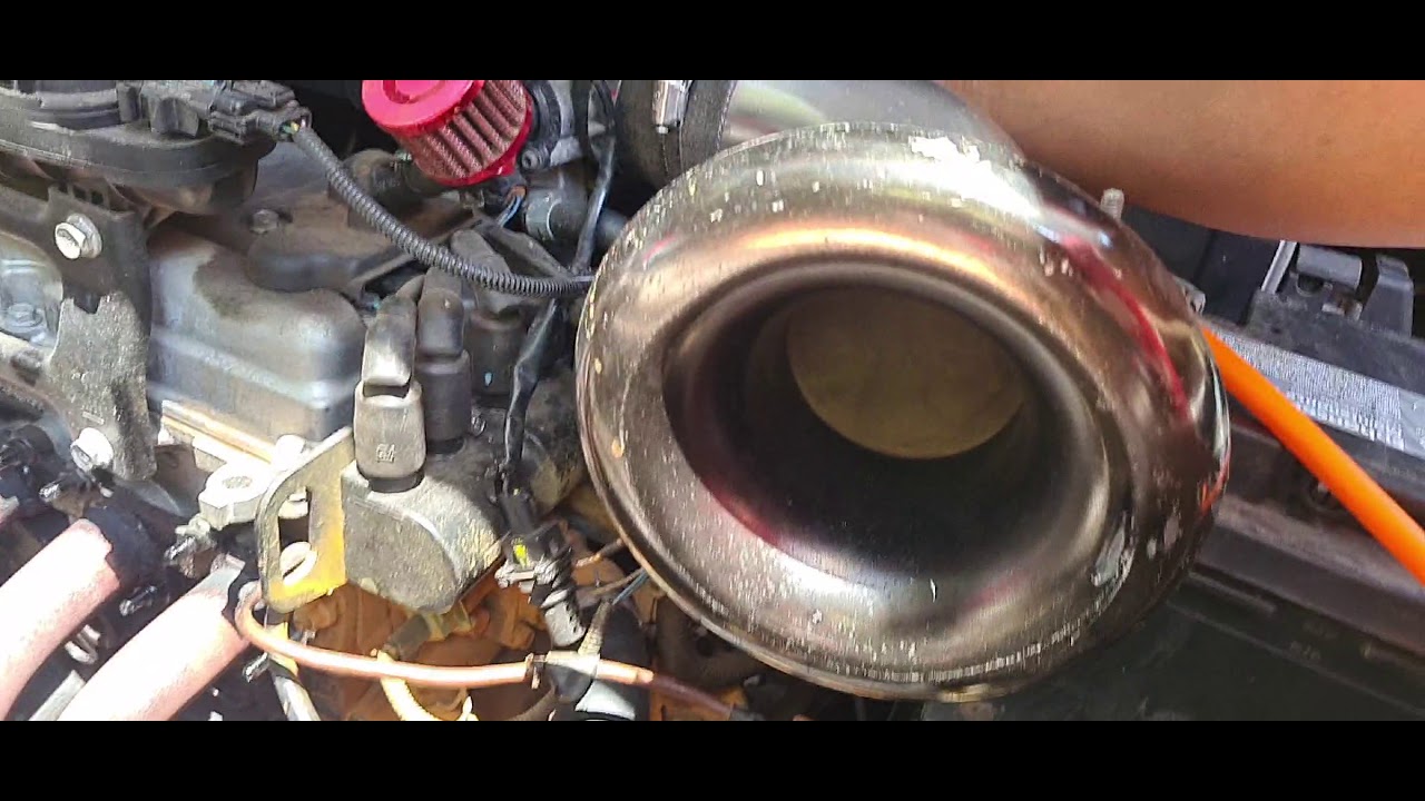 Chevrolet spark with a velocity stack free flow and branches - YouTube