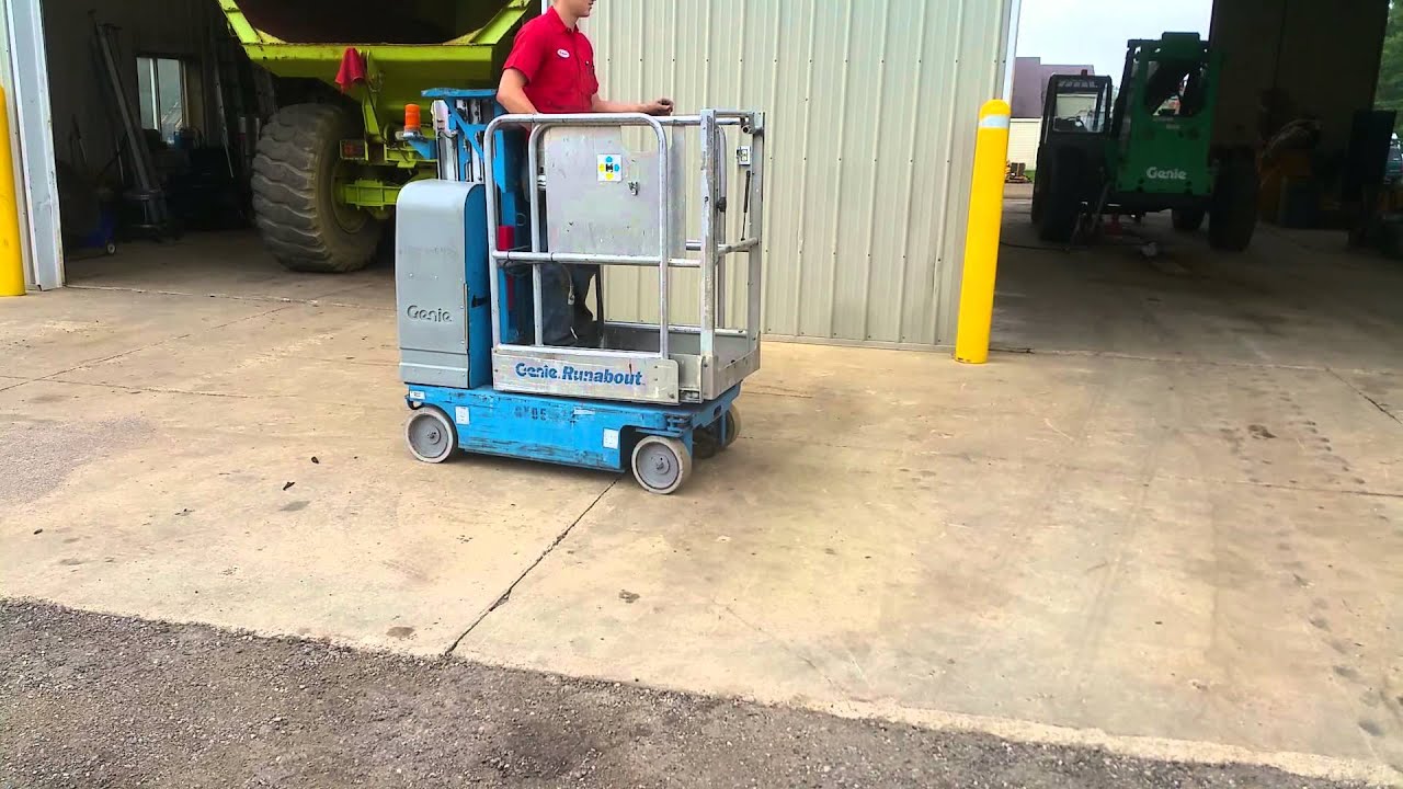 Genie man lift - YouTube