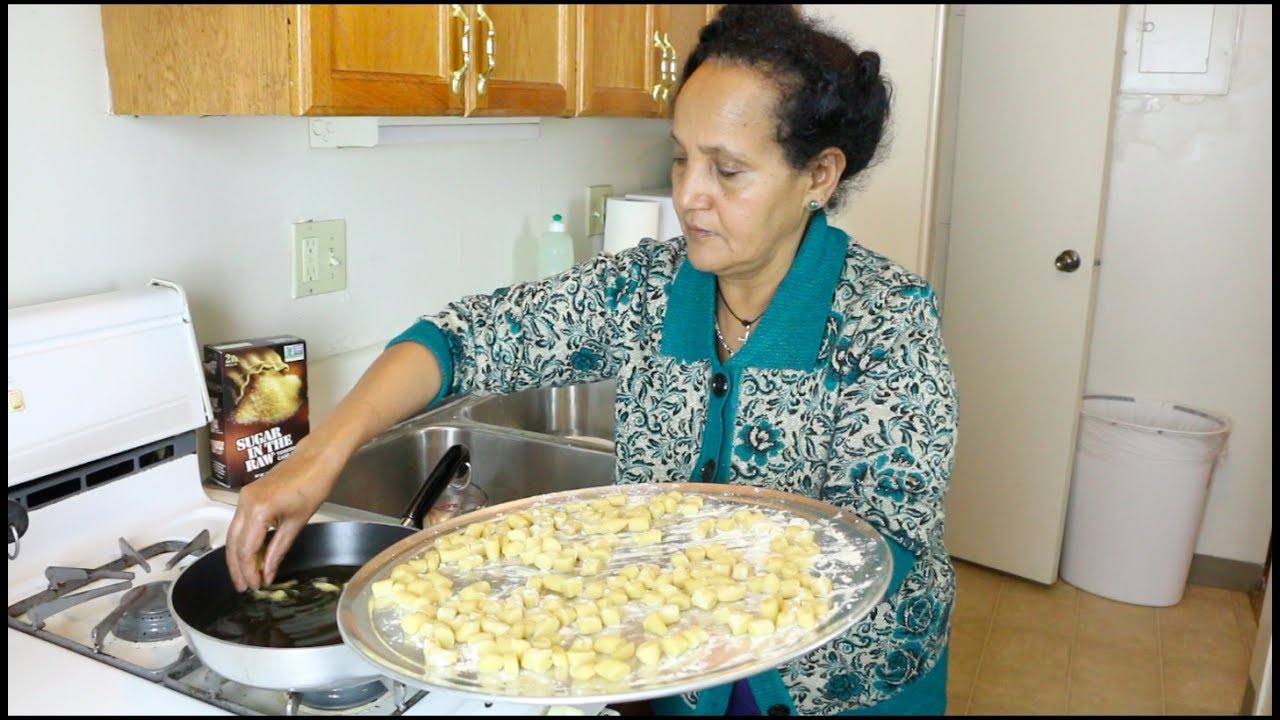 Mamaye - እማዬ የምትሰራውን ምግብ Comment አድርጉ - YouTube