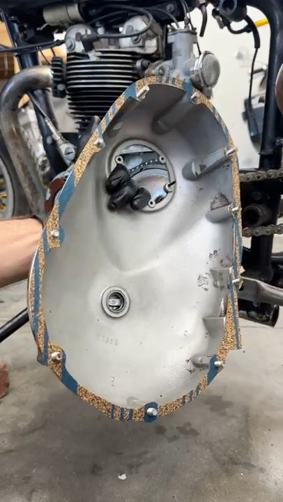 How to Make Your Own Gaskets the Old School Way! - YouTube