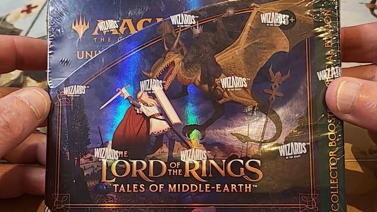 MTG Lord of the Rings (LOTR) Holiday Special - Collectors Box 1 - YouTube
