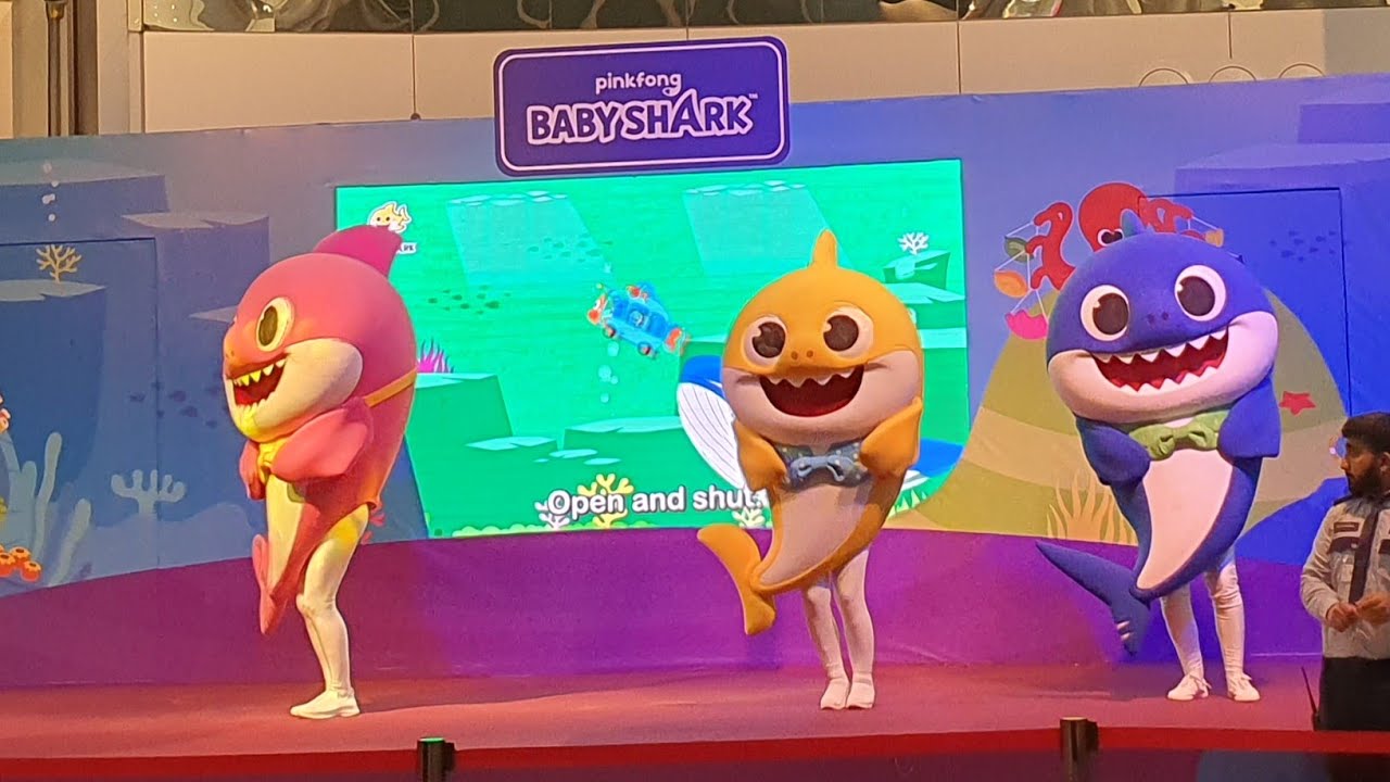 Baby Shark Show🐋# Bahrain @ Seef Mall - YouTube