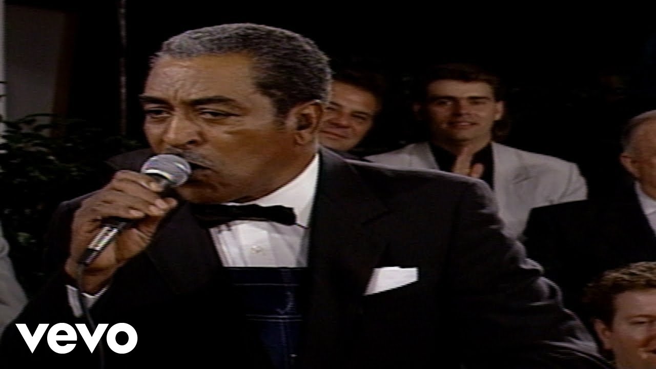 Bill & Gloria Gaither - My God Called Me This Morning [Live] ft. The ...