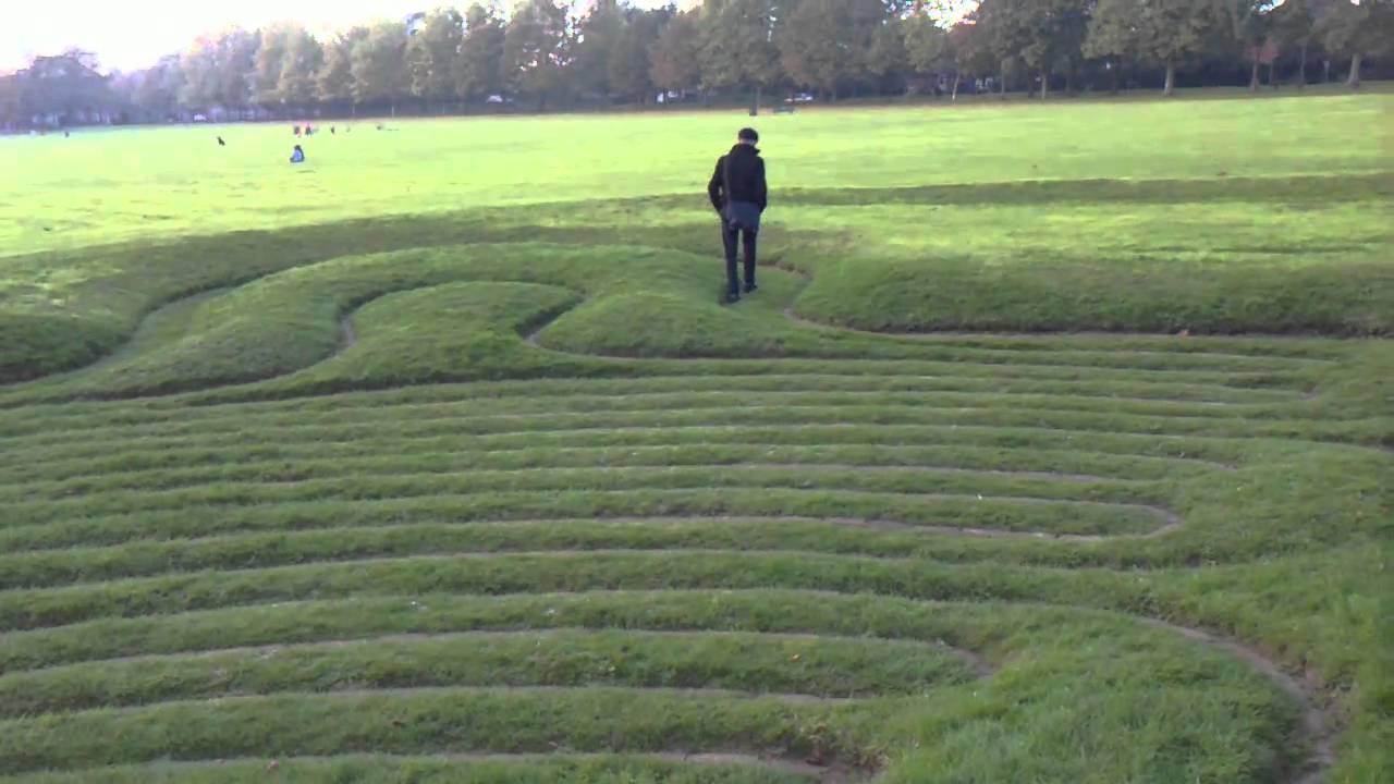 The Turf Maze - YouTube