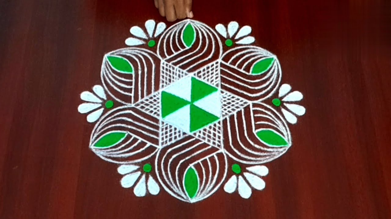 5 dots beautiful friday rangoli design # margazhi rangoli # padi kolam ...